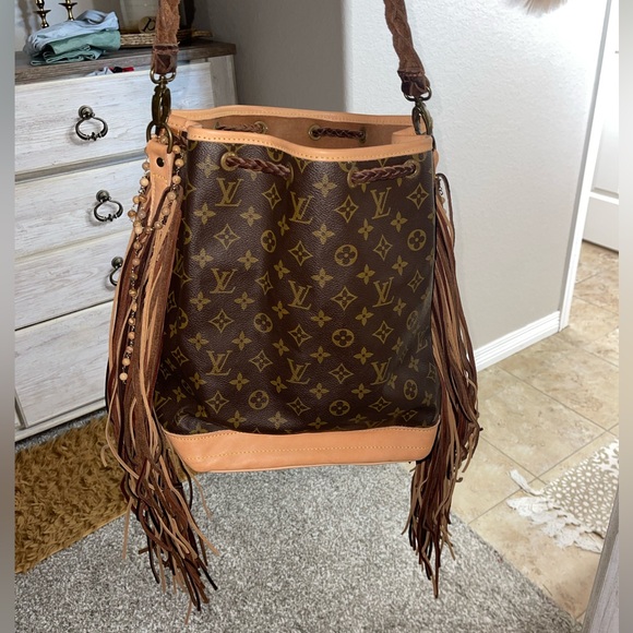 Louis Vuitton | Bags | Vintage Boho Lv Bag | Poshmark